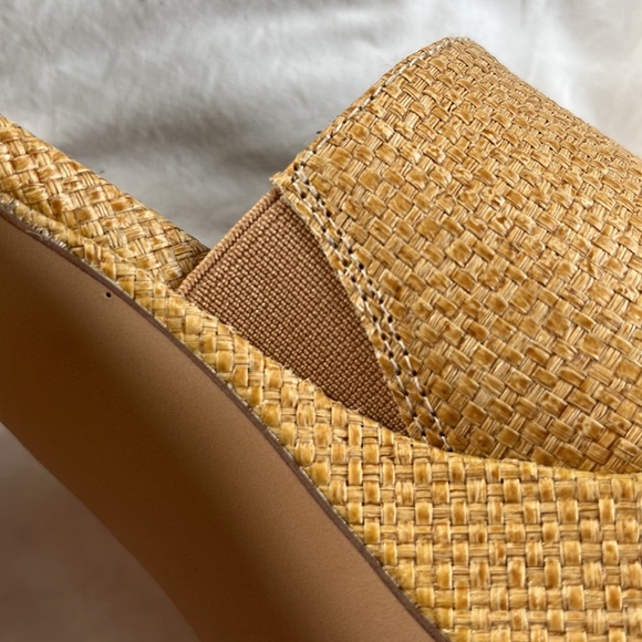 Nordstrom Rack | Shoes | Nordstrom Rack Alyssa Platform Sandal Heels ...